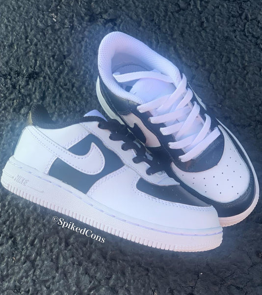 Custom “Reverse Flip Flop Black & White” Air Force 1 – SoSpiked